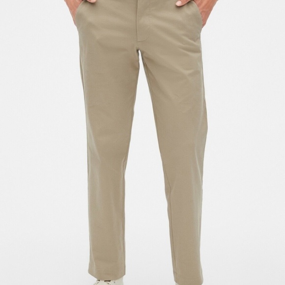 GAP | Pants | Gap Mens Modern Khakis In Relaxed Fit | Poshmark